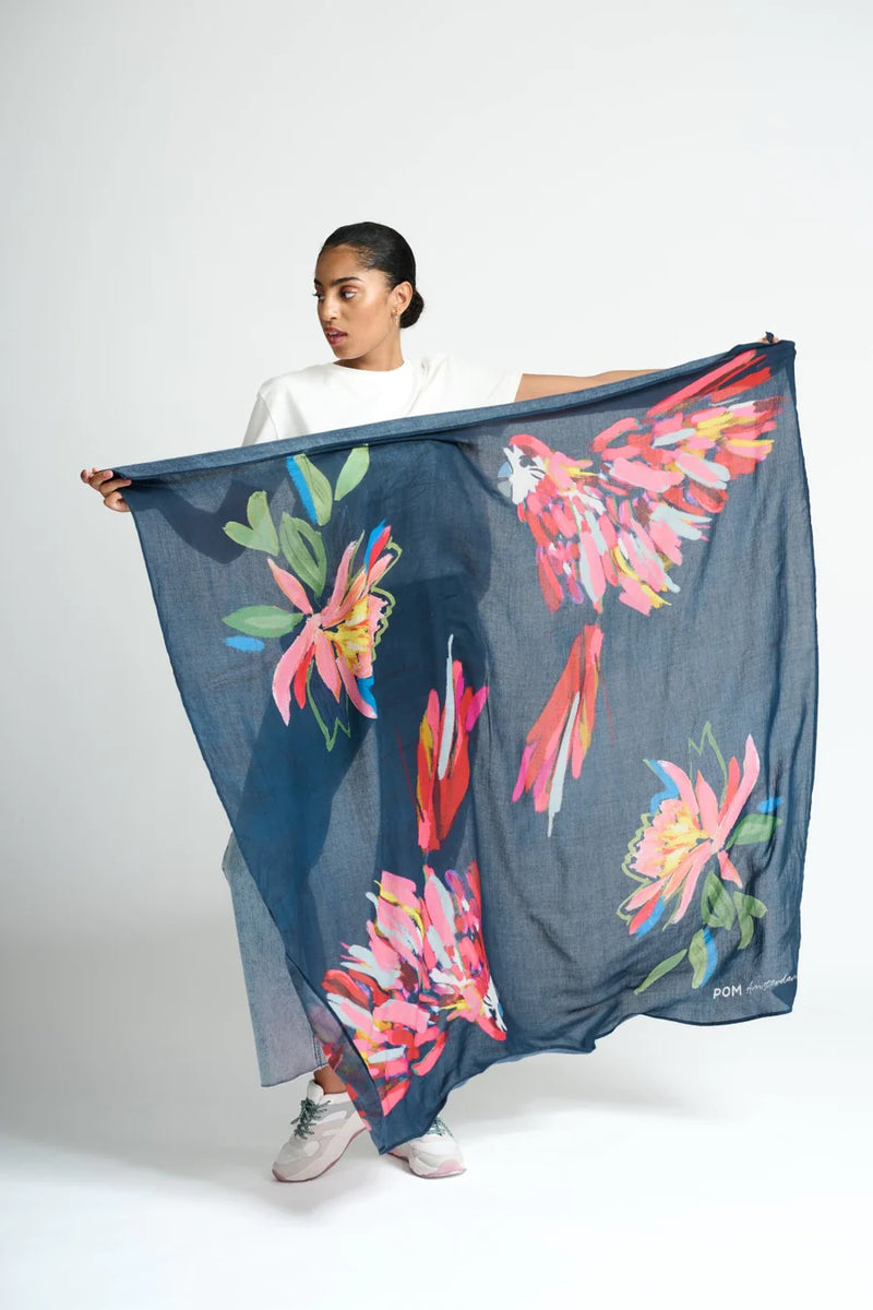 POM Amsterdam-Expressive Parrot Shawl – ISLANDER art home fashion